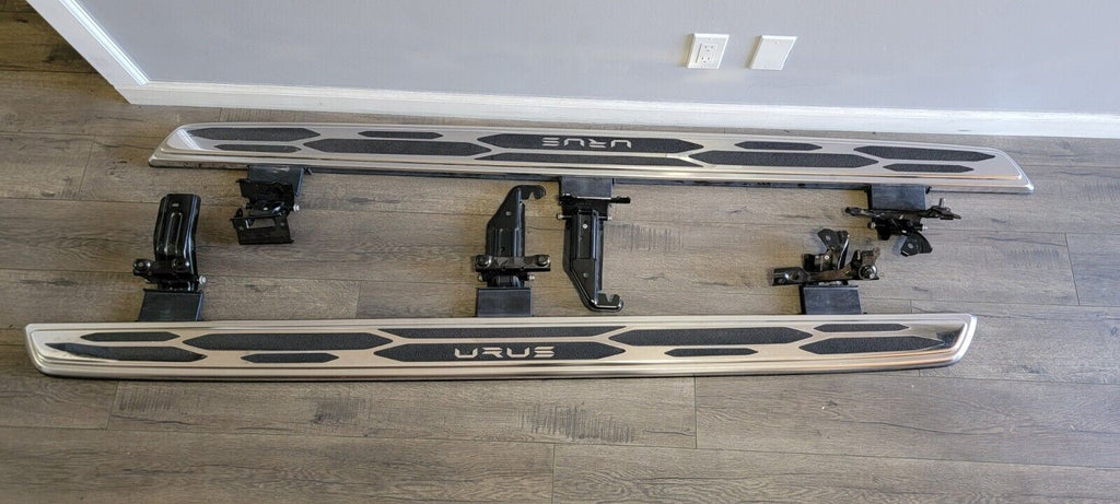 LAMBORGHINI URUS SIDE STEPS LEFT AND RIGHT OEM 4M0071065 4M0071066 ...